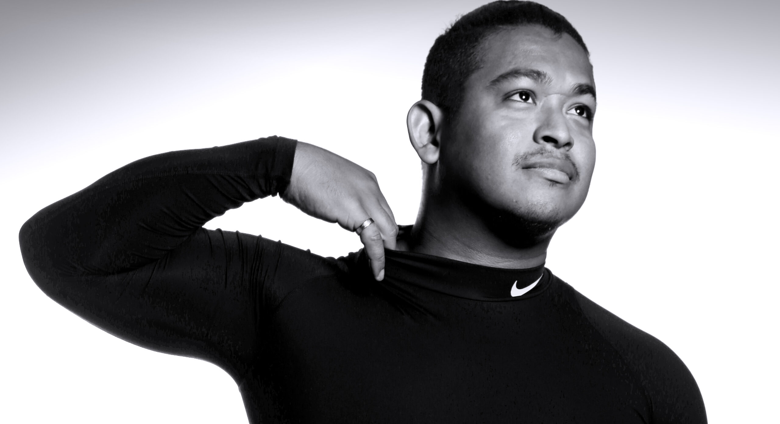 ANDREW DALE TZUL – Model Folio