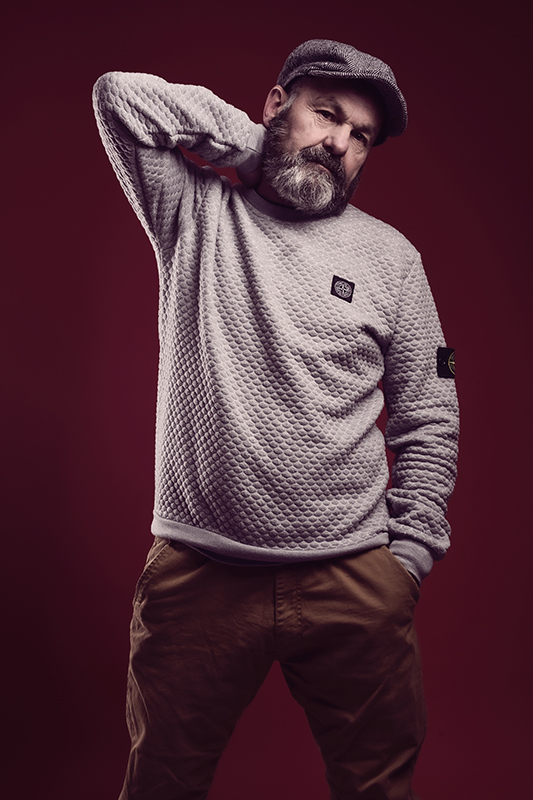 Bob Hammond – Model Folio