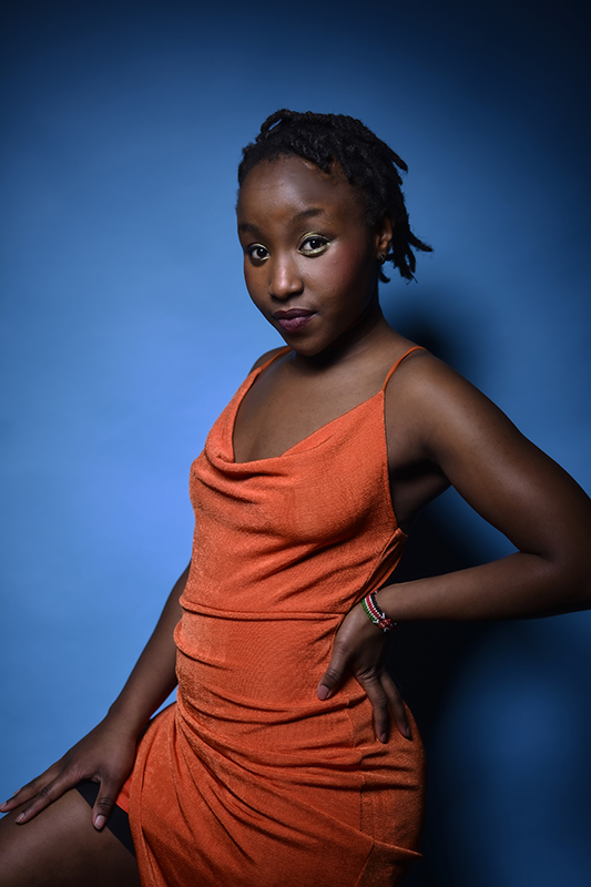 CLAUDIA – Model Folio