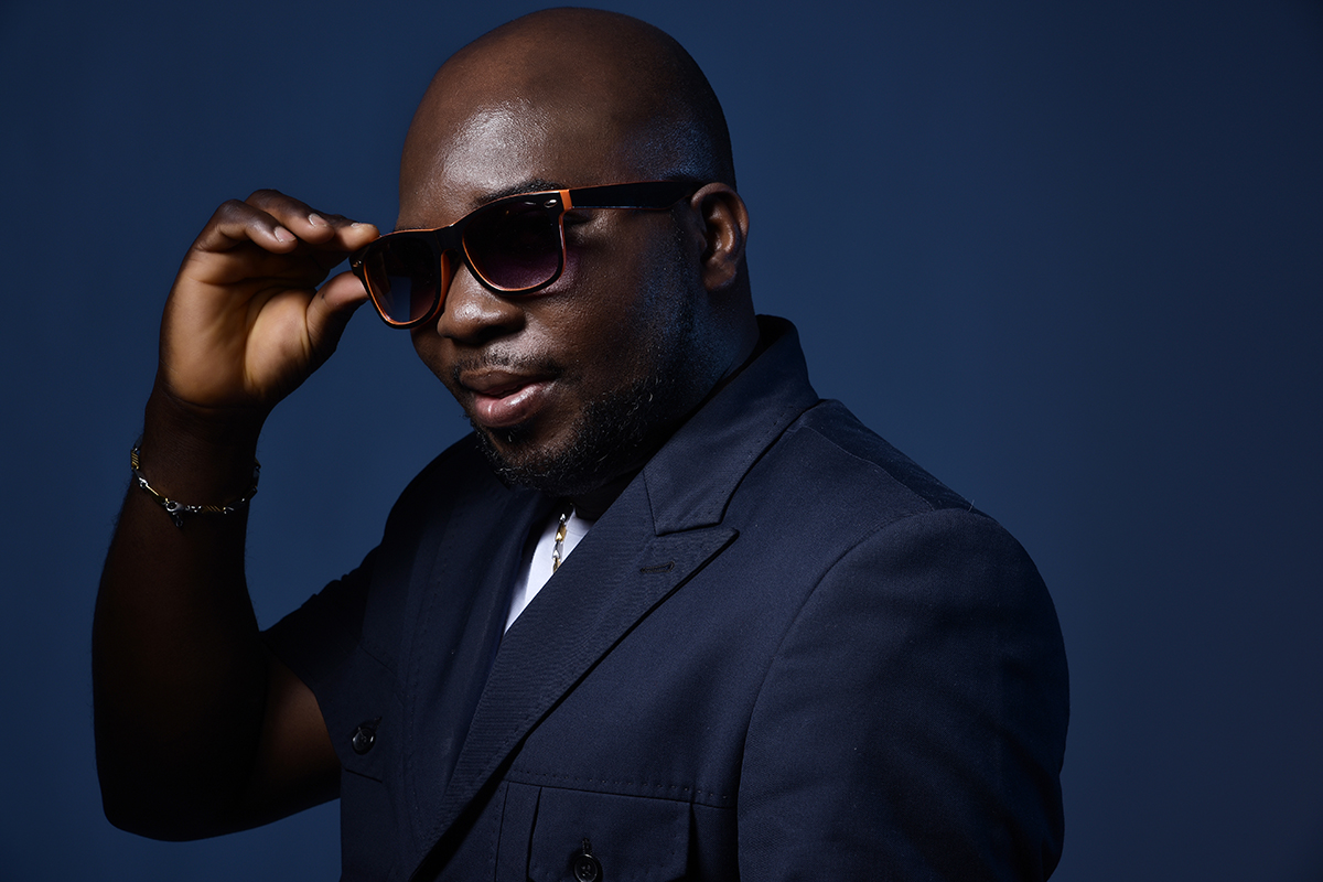 ELVIS – Model Folio