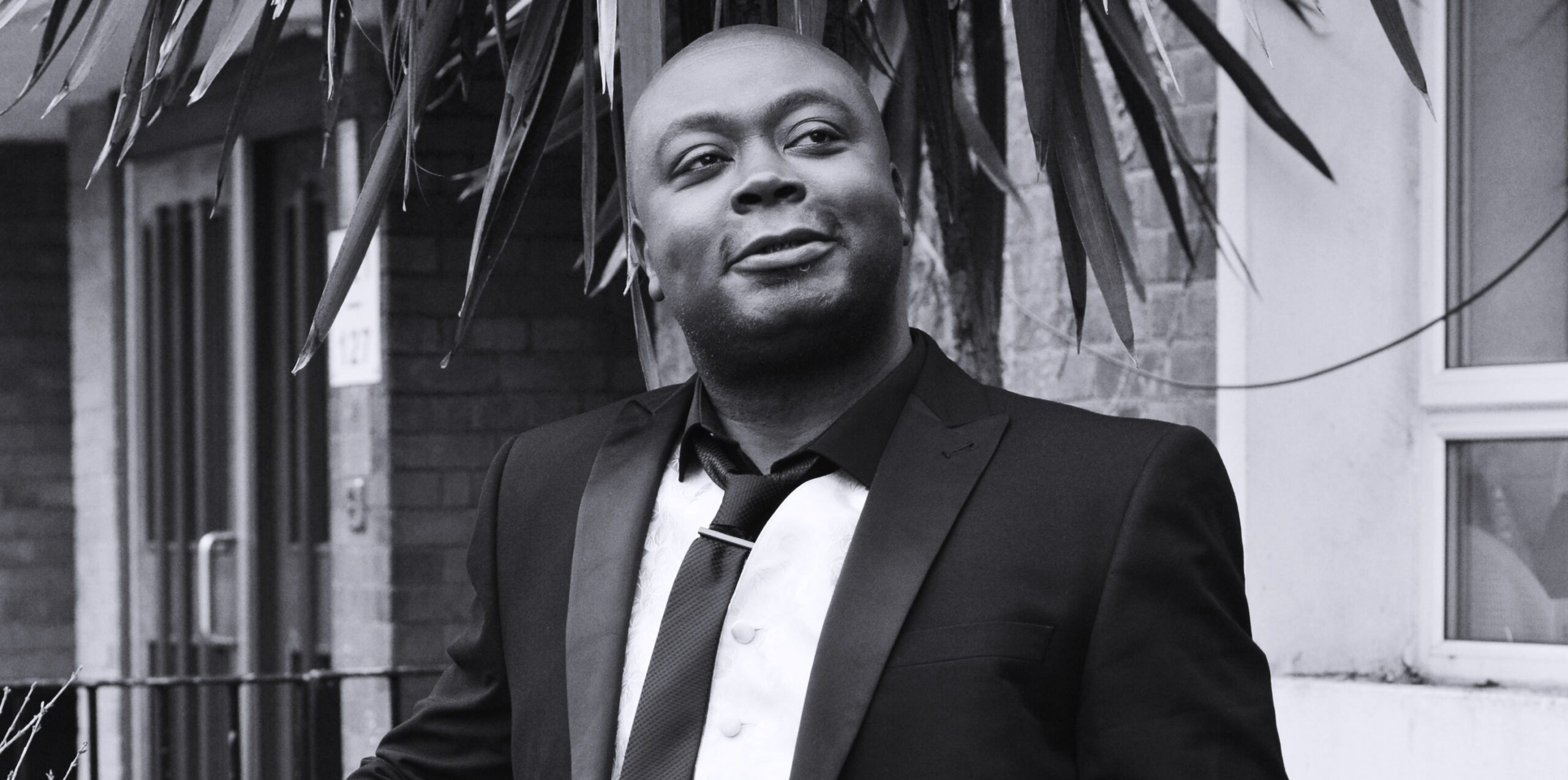 FRANCIS – Model Folio