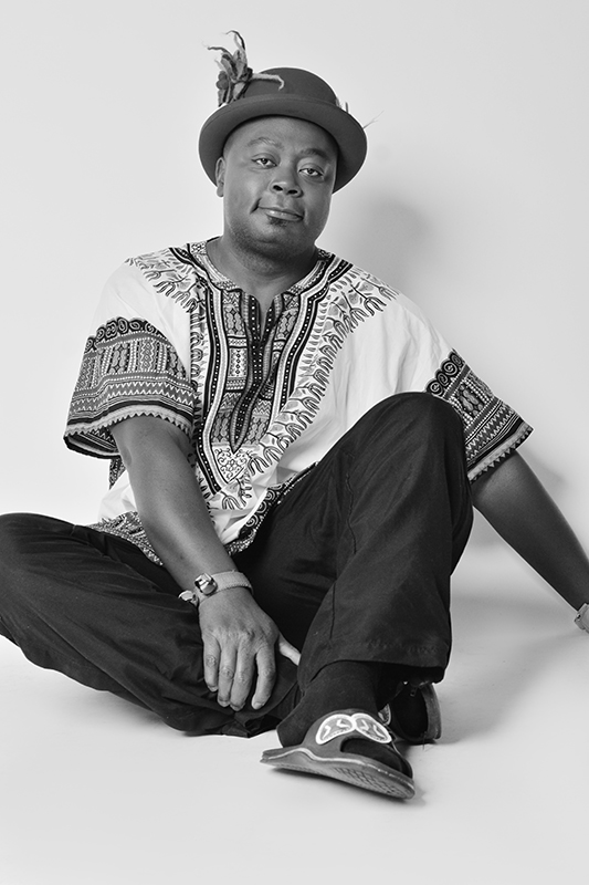 FRANCIS – Model Folio