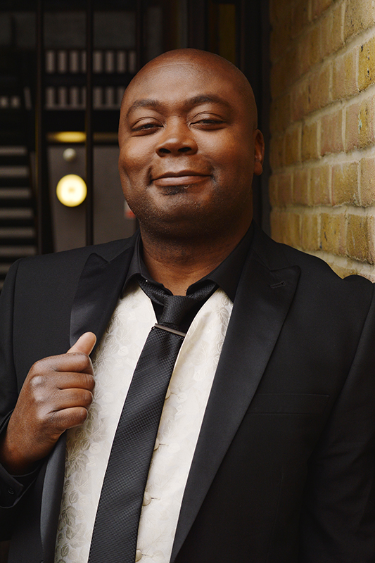 FRANCIS – Model Folio