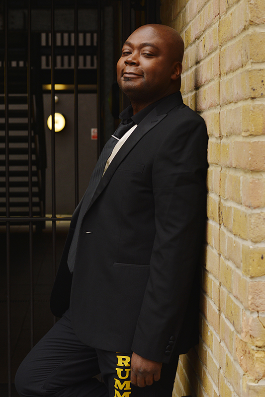 FRANCIS – Model Folio