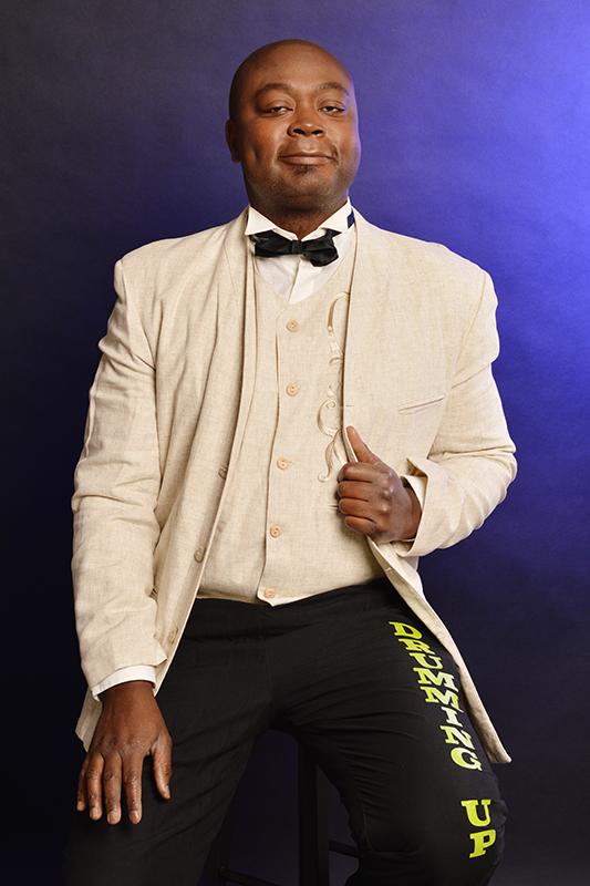 FRANCIS – Model Folio