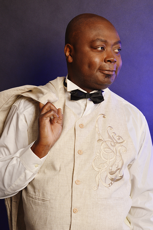 FRANCIS – Model Folio