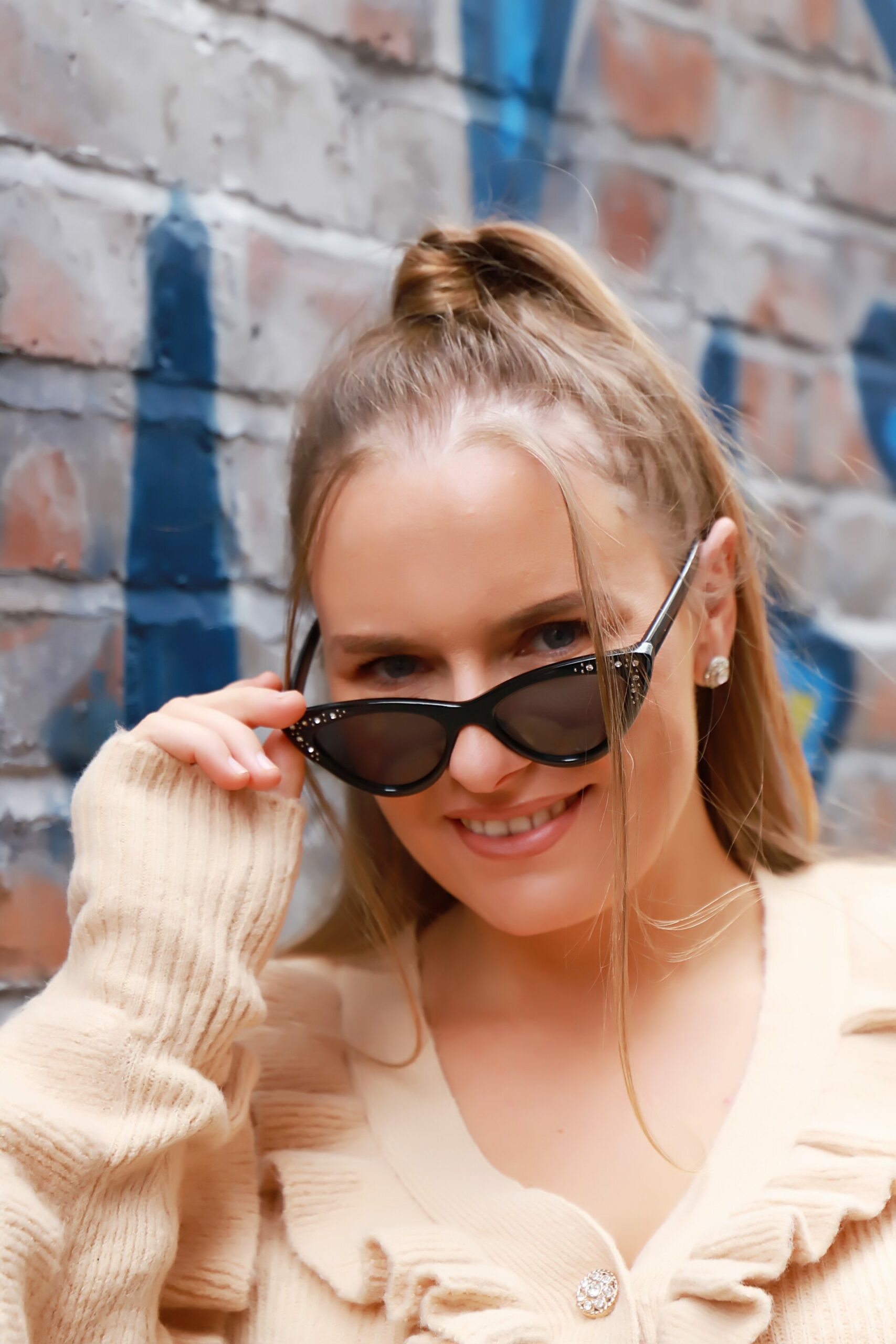 MARIOLA – Model Folio