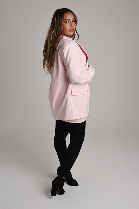 MARTINA – Model Folio