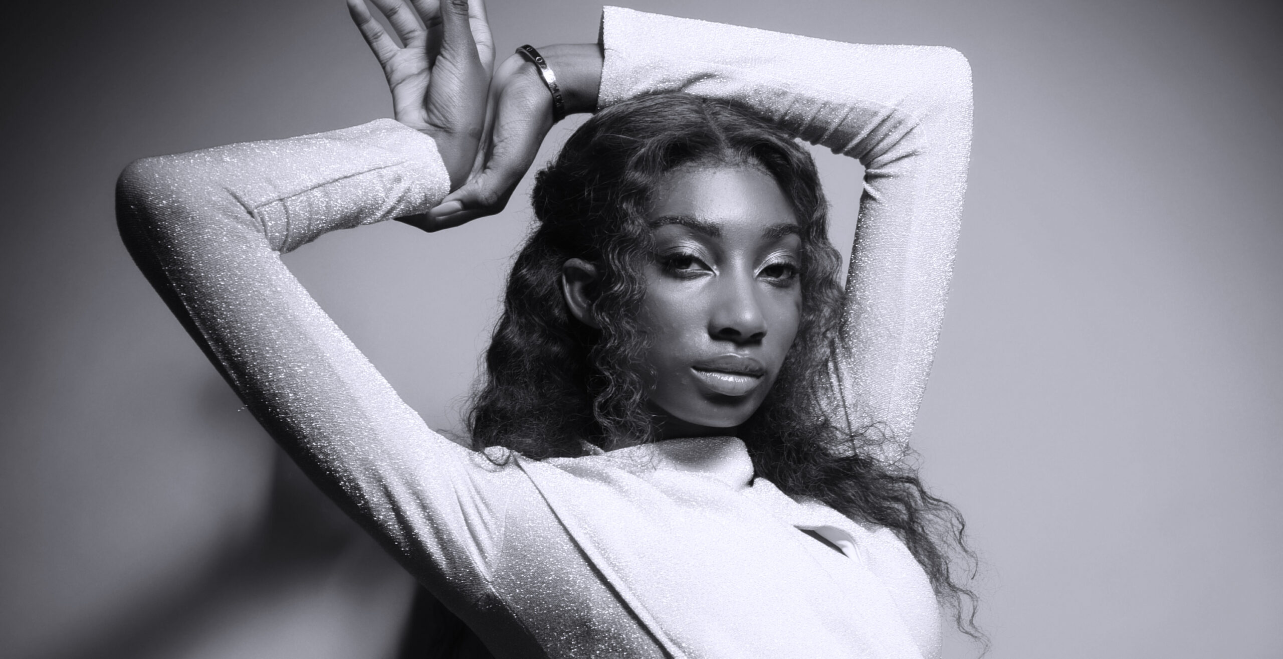 MARY DADA – Model Folio