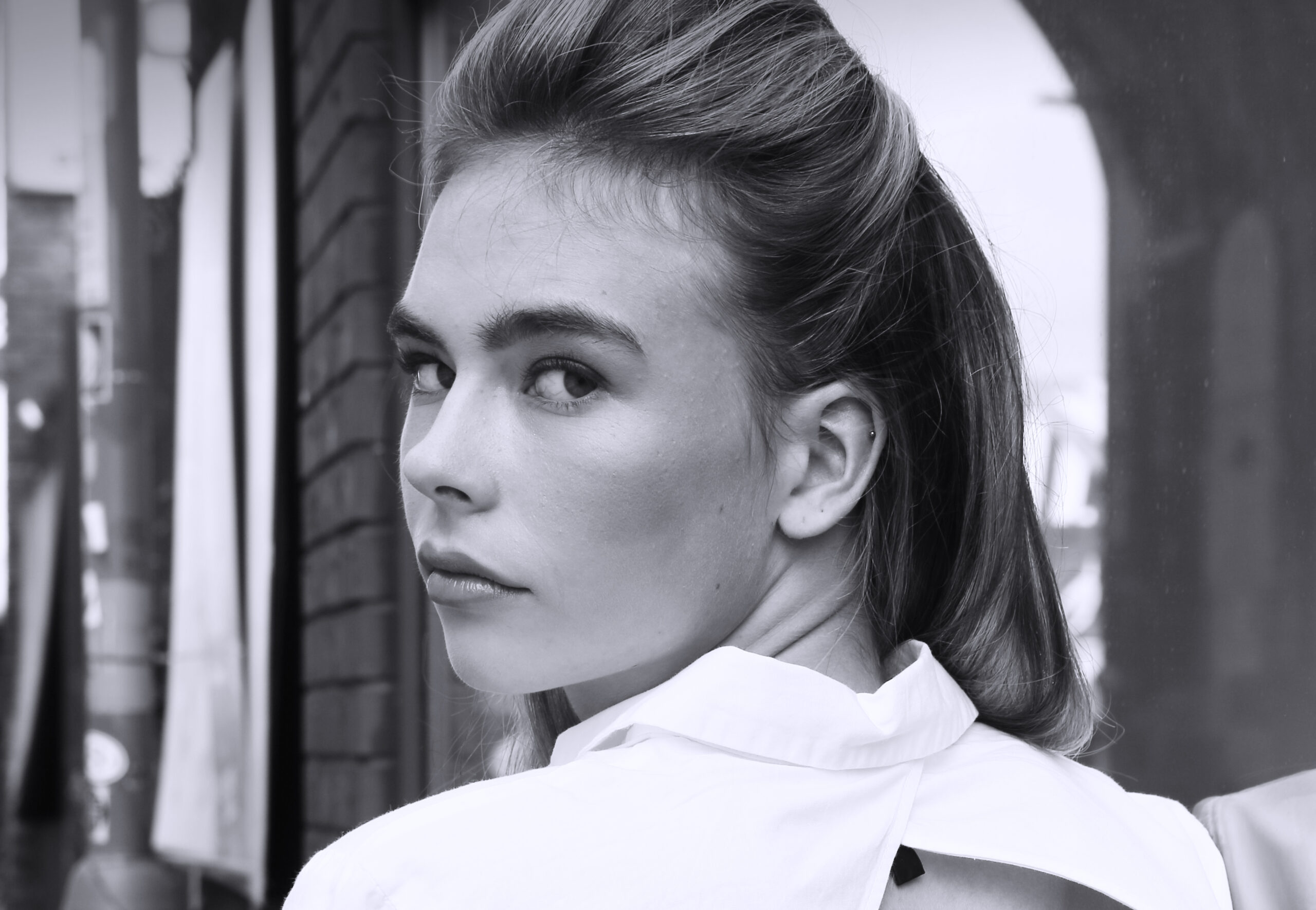 MISCHA IVY – Model Folio