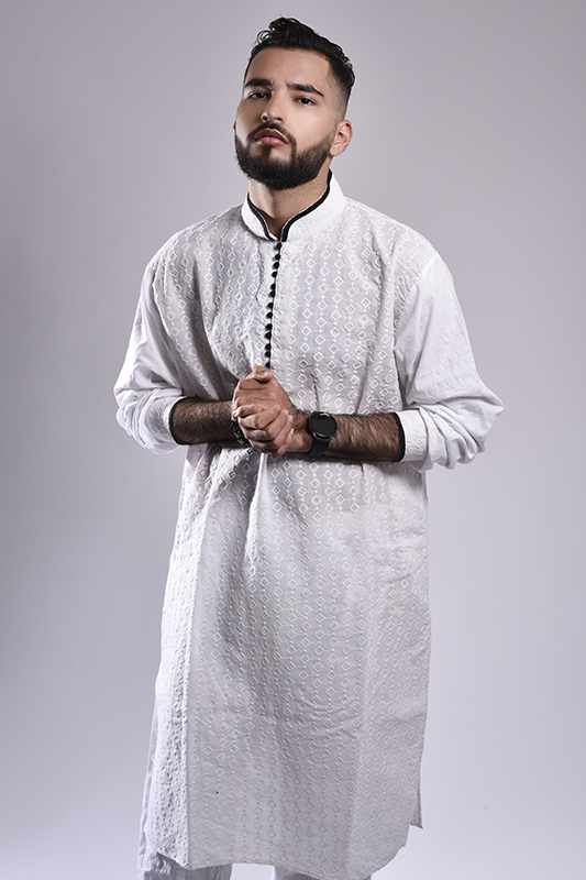 MORI – Model Folio