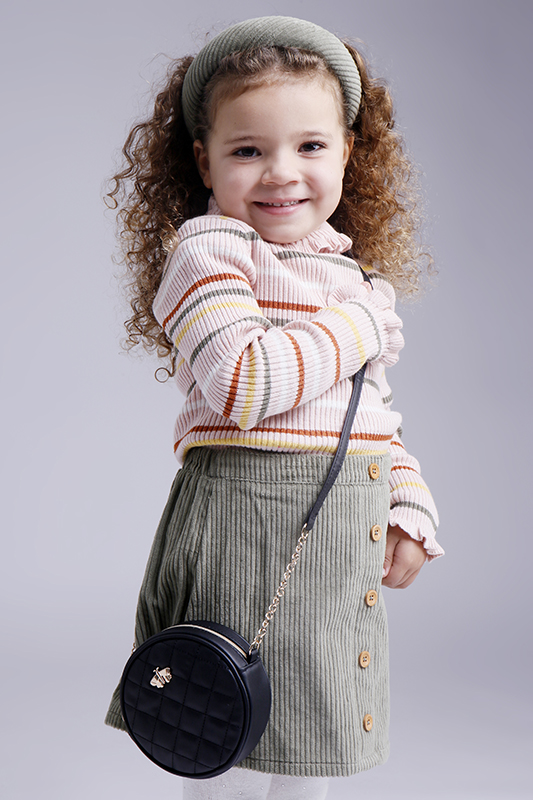 NALA WILLOW – Model Folio