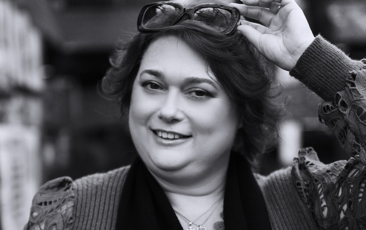 NICOLA – Model Folio