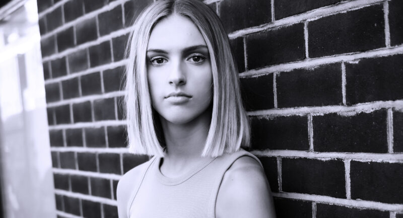 POPPY – Model Folio