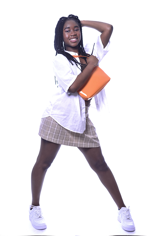 SERENA – Model Folio