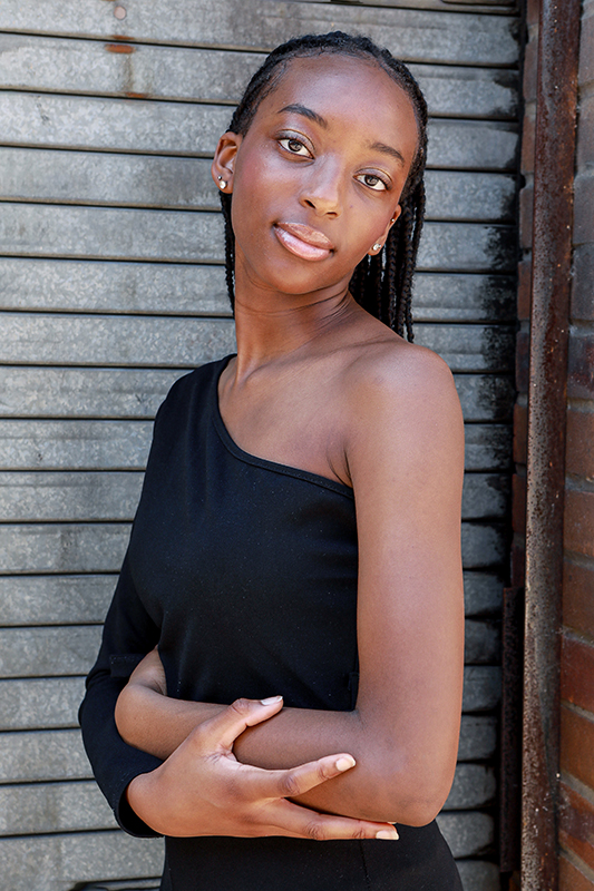 SHEILA – Model Folio