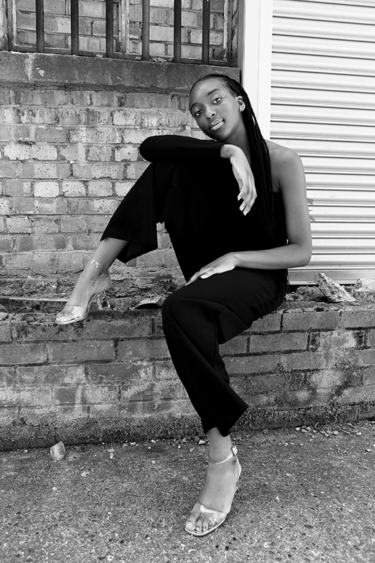 SHEILA – Model Folio