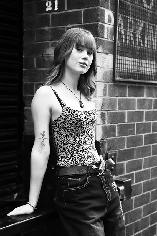 TOYA – Model Folio