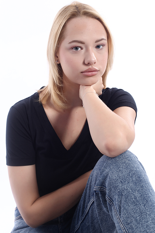 ZOFIA ANNA – Model Folio